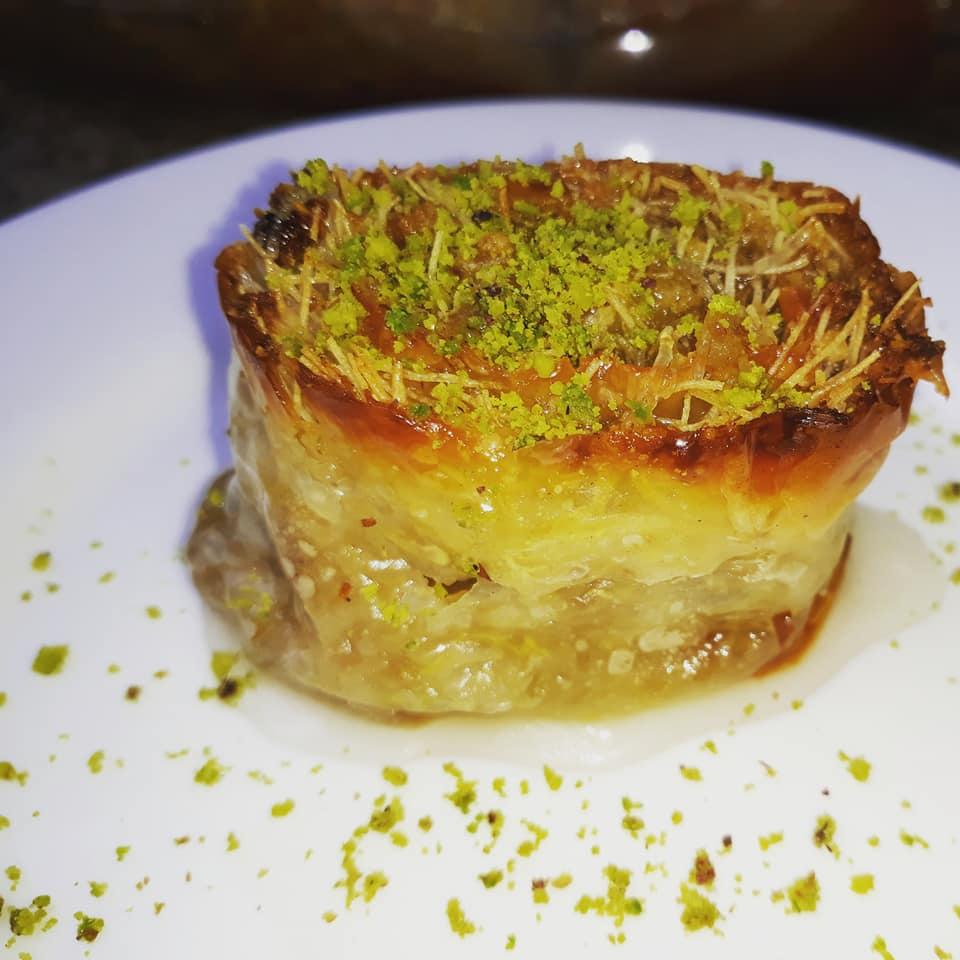 Baklava în foi de yufka cu umplutură de kadaif • Sasha Cuisine