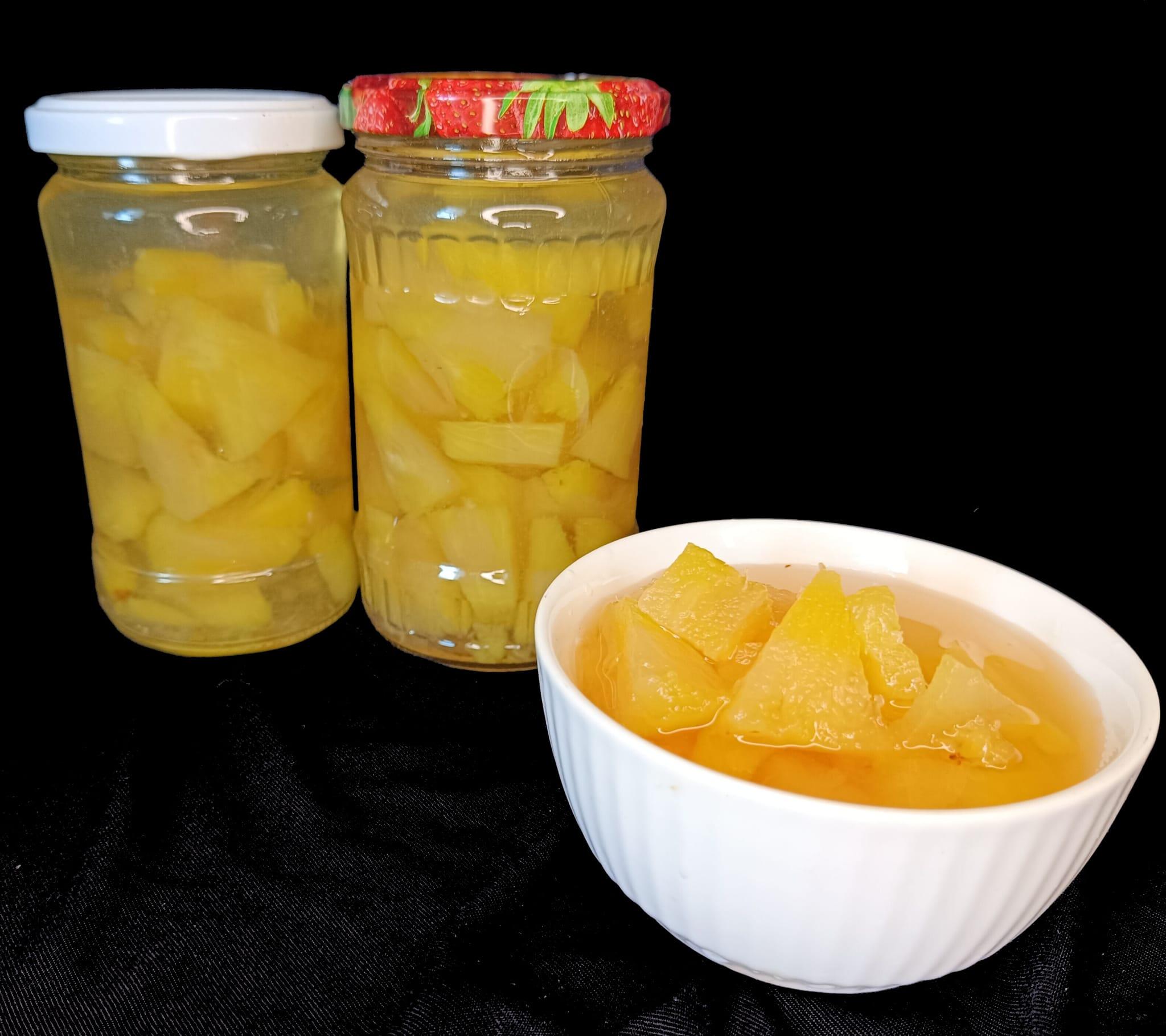 Compot de ananas identic cu cel din conservă • Sasha Cuisine